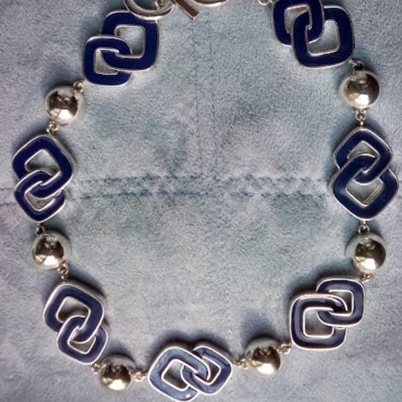 Liz Claiborne | Jewelry | Liz Claiborne Navy Loop De Loop Necklace ...